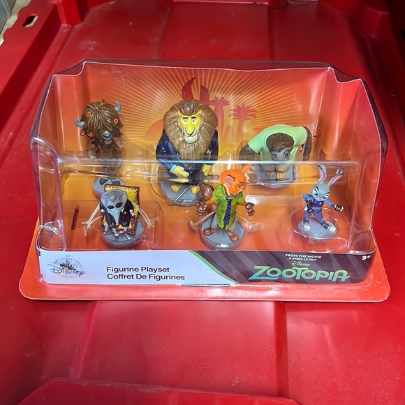 Disney | Toys | Disney Zootopia Figure Play Set New | Poshmark